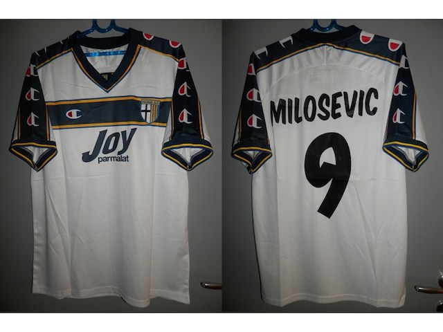 Parma dres 2001-02 Savo Milošević 9