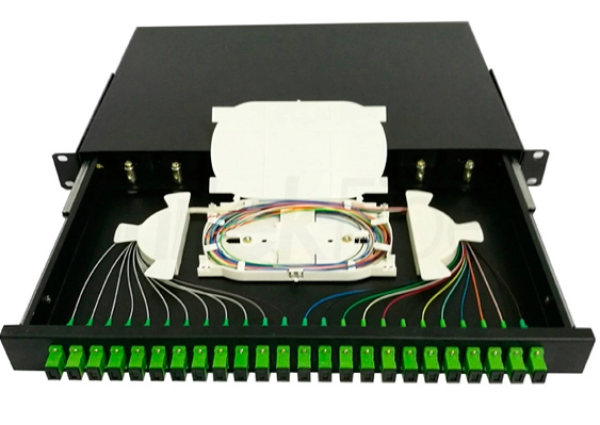 Optički patch panel ExeLink sa konektora 24 SC/APC za rek orman