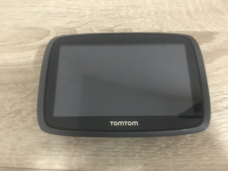 TomTom GO 400 NAVIGACIJA / NAJNOVIJE MAPE