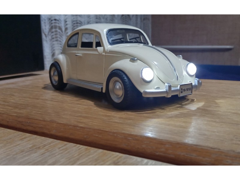 Metalni model VW Buba