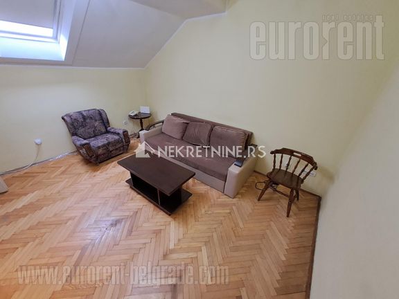 #13374, Izdavanje, Stan, DEDINJE, 900 EUR