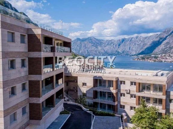 Kotor, Škaljari, Pentagon, 2.0, 78m2, 238000EUR