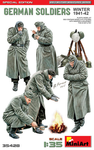 MiniArt 35428 German Soldiers Winter (1941-1942) Special Edition