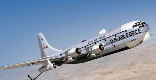 Academy 12640 USAF KC-97L Stratofreighter