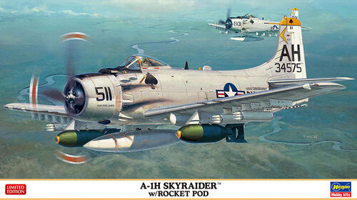 Hasegawa 02466 Douglas A-1 H Skyraider with Rocketpod