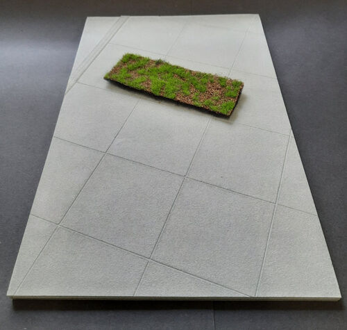 Reality in Scale 35311 Airfield with Grass - 21,5 x 33 cm