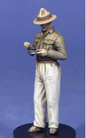Resicast 355652 British WWII LRDG Figur No.5 - Private Van Lemon Eating from Plate