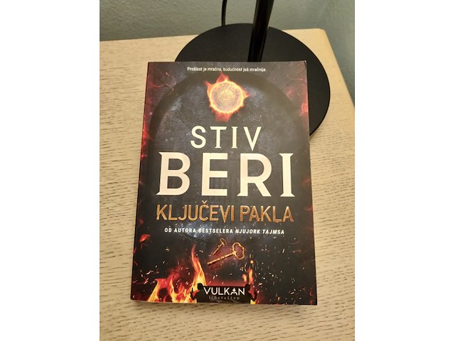 Ključevi pakla : Stiv Beri