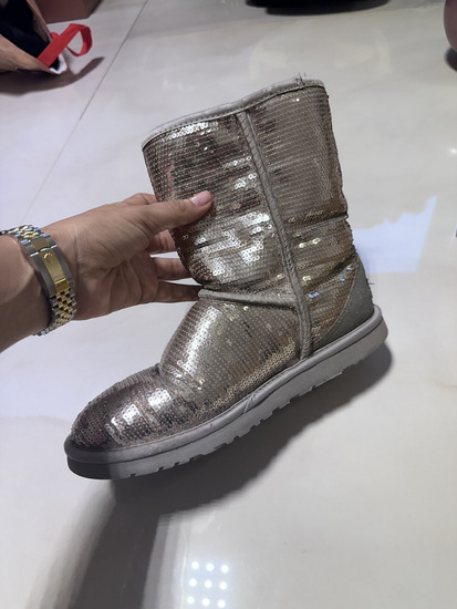 Ugg cizmice srebrne sa sljokicama