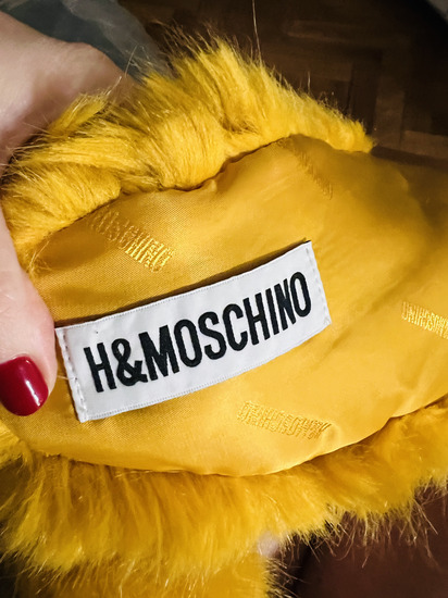 Moschino x HM krzno