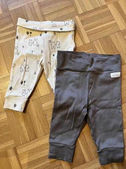 4 para novih dečjih pantalona