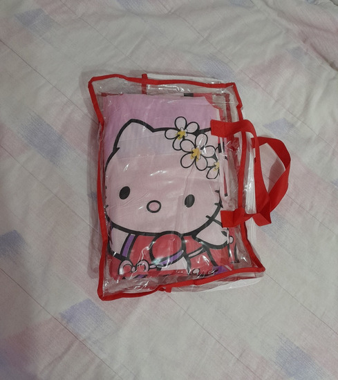 Hello Kitty posteljina