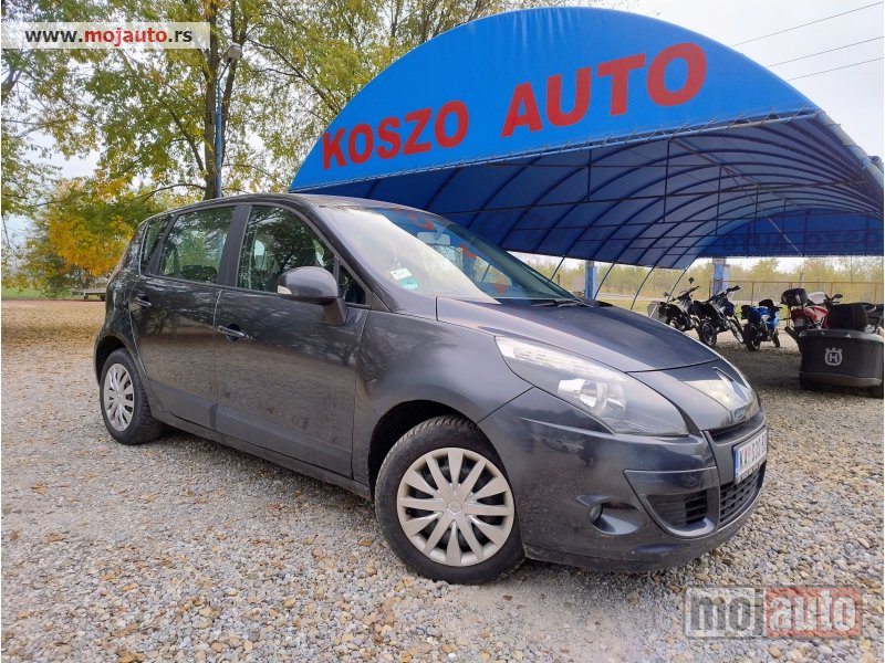 Renault Scenic 1.5 DCi