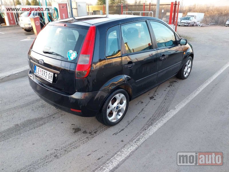 Ford Fiesta 5vr.1.25b-HITNO!