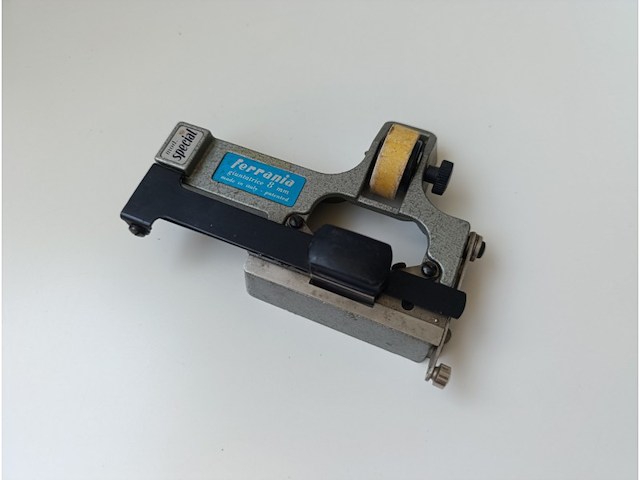 Ferrania Super 8 Mod Special - splicer za filmsku traku