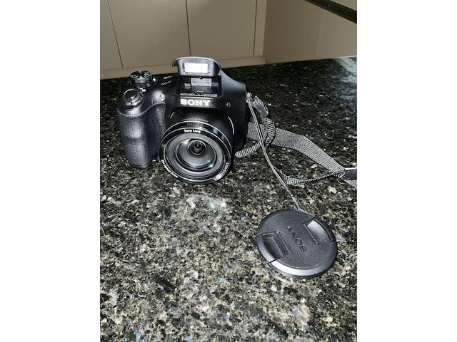 Sony Cyber-Shot DSC-H300