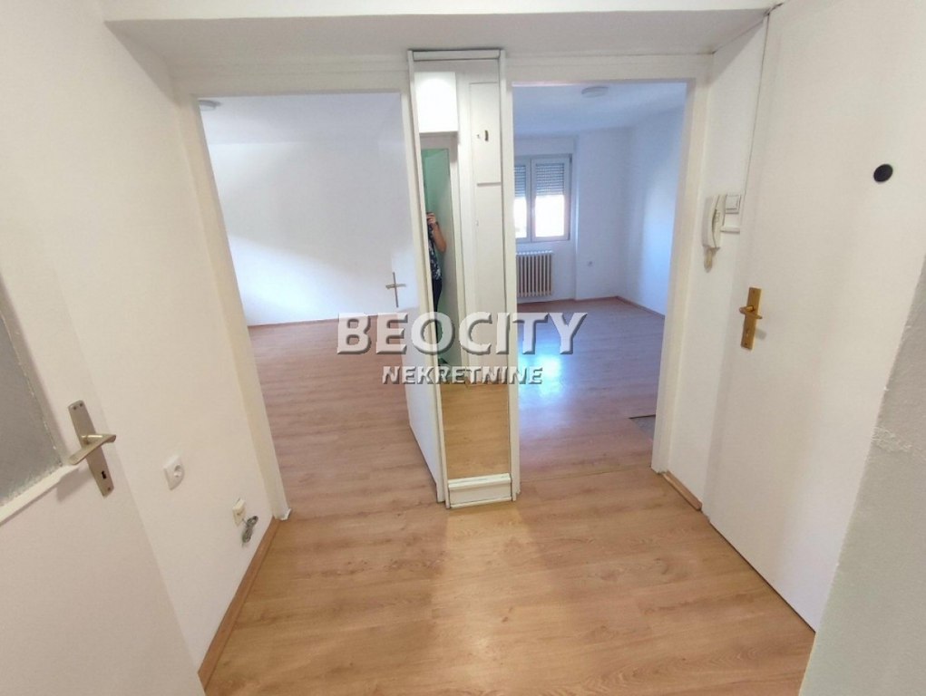 Novi Sad, Grbavica, Doža Đerđa, 2. 0, 48m2, 114000EUR