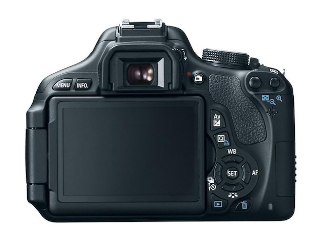 Canon EOS D-600