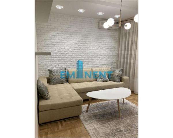 Južni bulevar, Dvosoban stan za izdavanje, 40m2, 700€