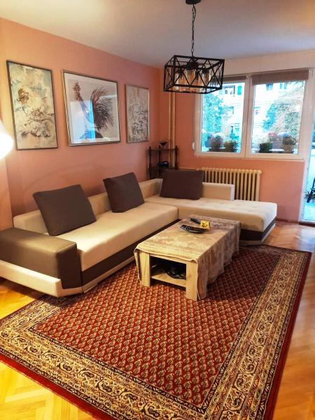 Četvorosoban stan za izdavanje, 84m2, 450€