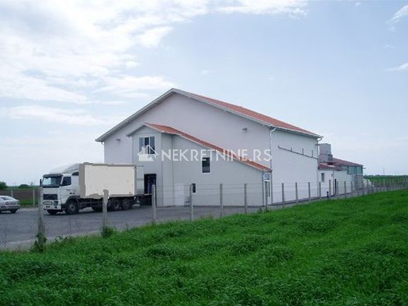 Industrijsko/Poslovni Objekat na Prodaju ili Izdavanje – 1500 m², Inđija