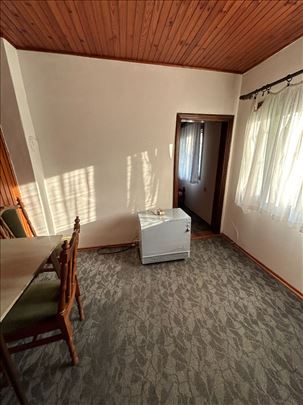 Izdavanje, Prvomajska 28m2 1.0