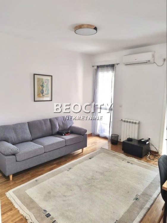 Dvosoban stan, 40 m2, Vračar ID: 96140