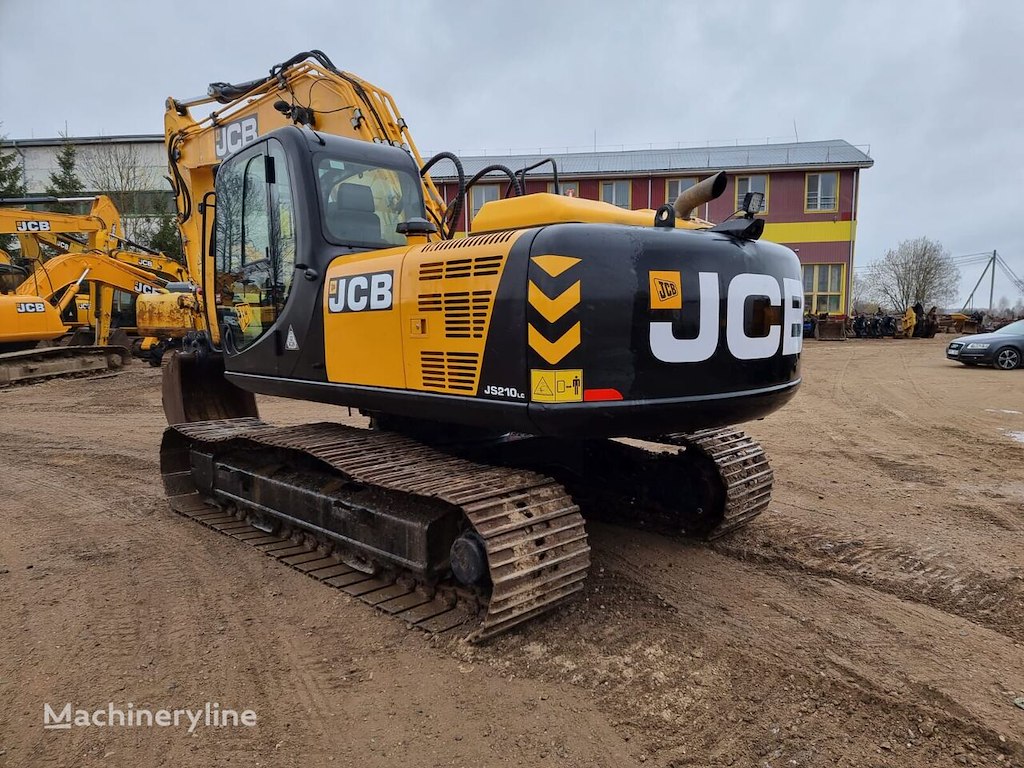 JCB JS210 (220) bager guseničar