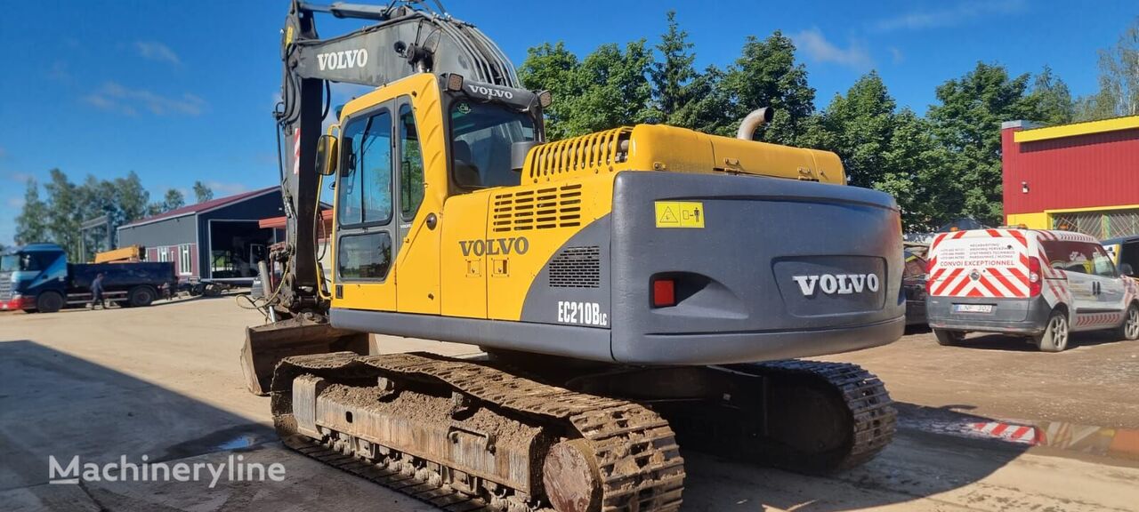 Volvo EC210 BLC bager guseničar