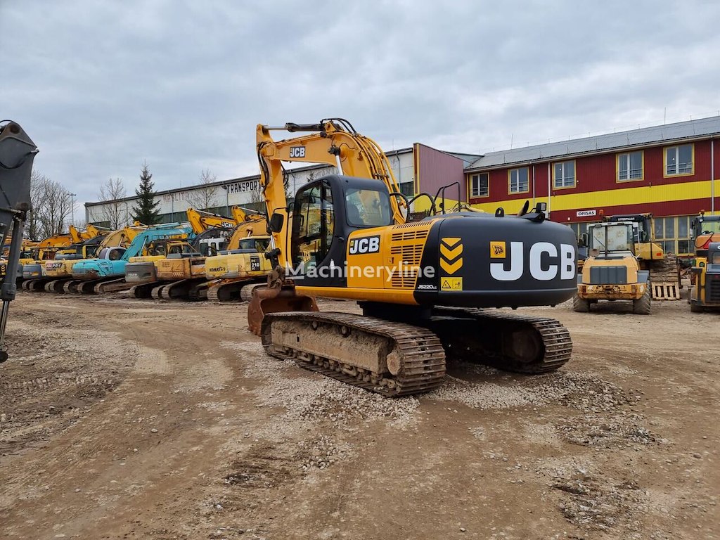 JCB JS 220LC bager guseničar