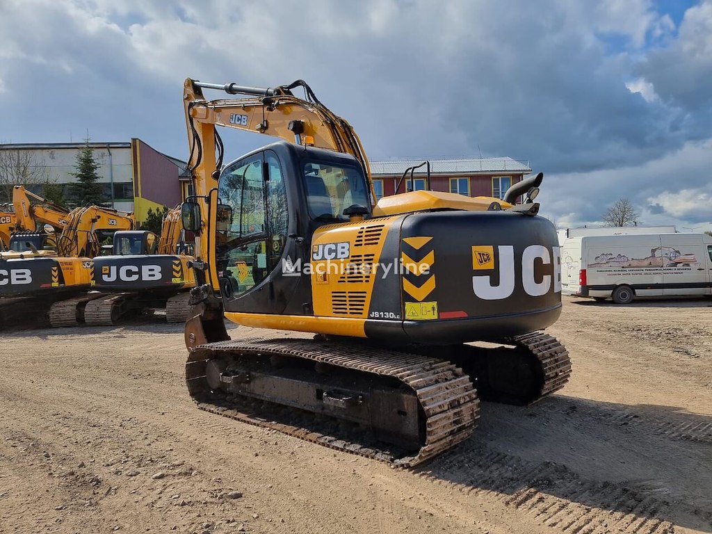 JCB JS130LC bager guseničar