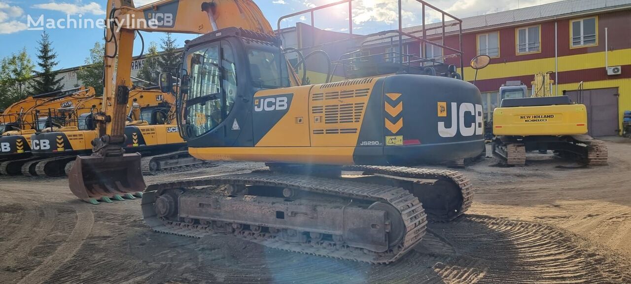 JCB JS290LC bager guseničar