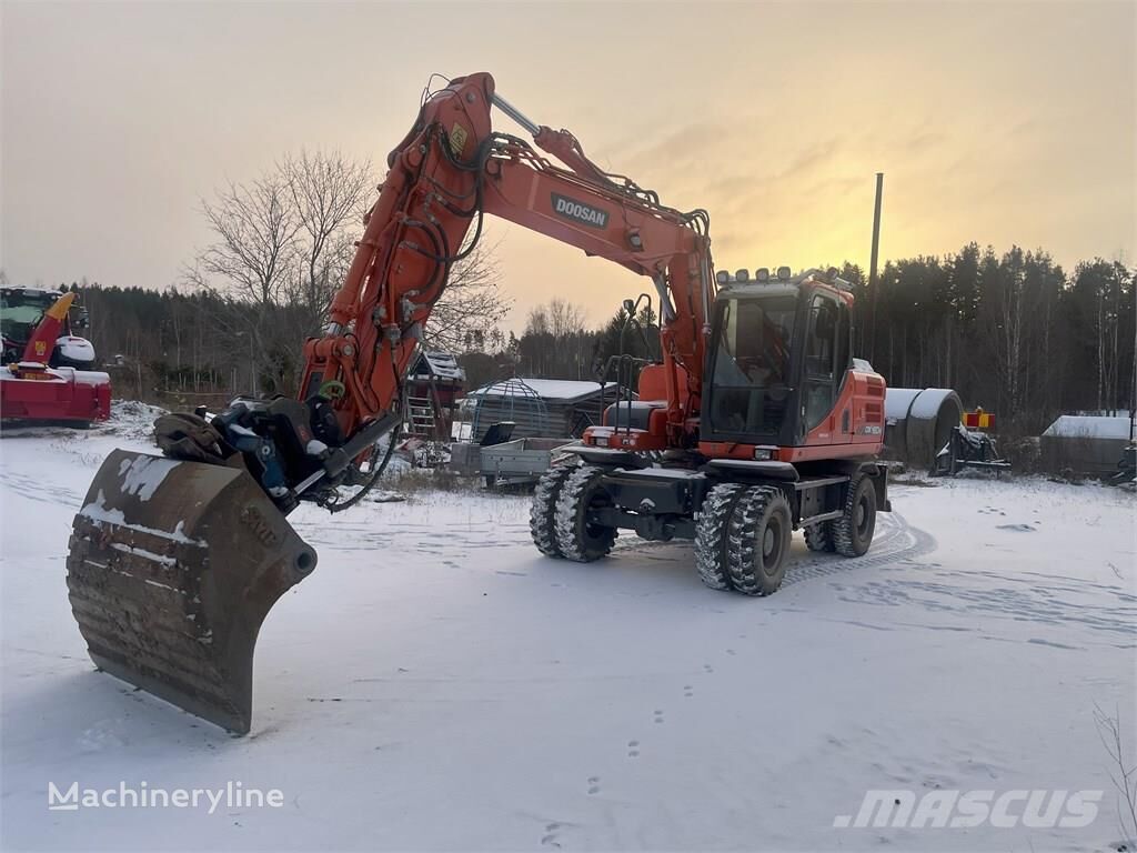 Doosan DX 160 W-3 bager točkaš