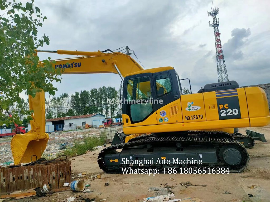 Komatsu PC220 bager guseničar