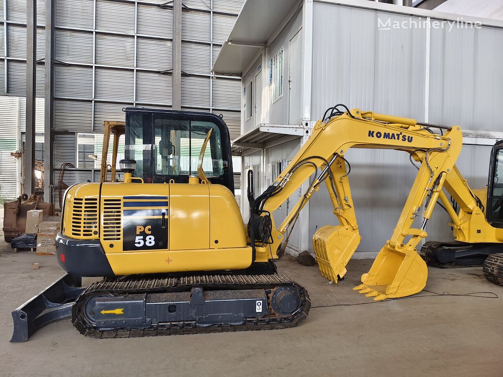 Komatsu PC58 mini bager