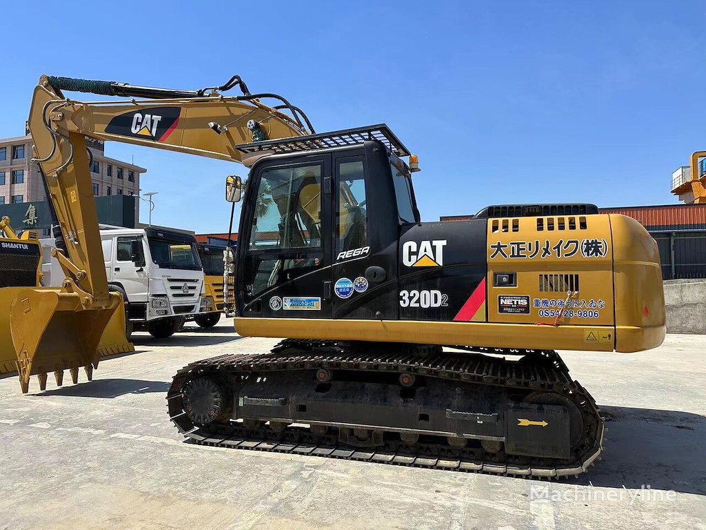 Caterpillar 320D bager guseničar