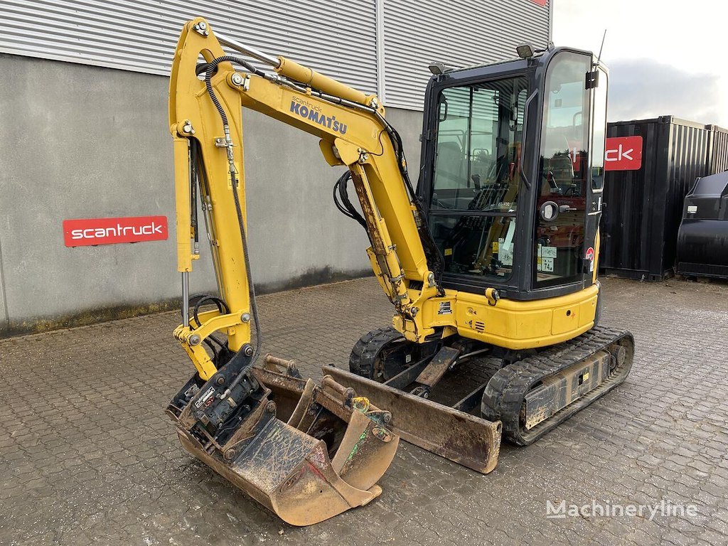 Komatsu PC22MR-3 mini bager