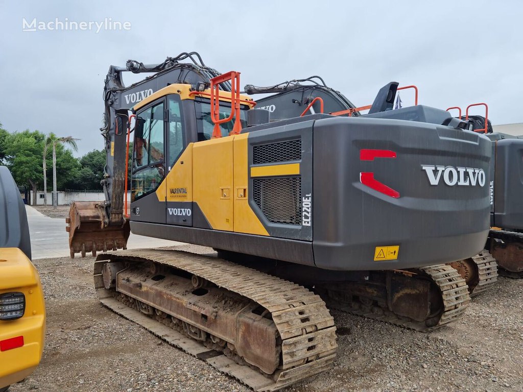 Volvo EC220EL bager guseničar