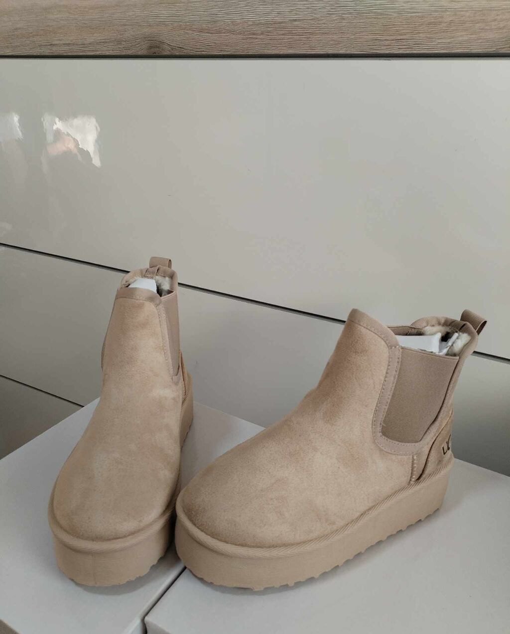 Ugg mini čizme, bоја - Bež, 41