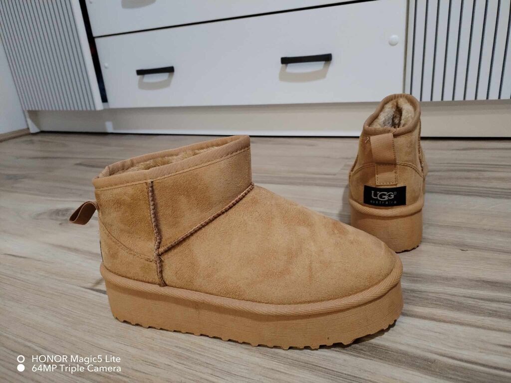 Ugg mini čizme, bоја - Bež, 41