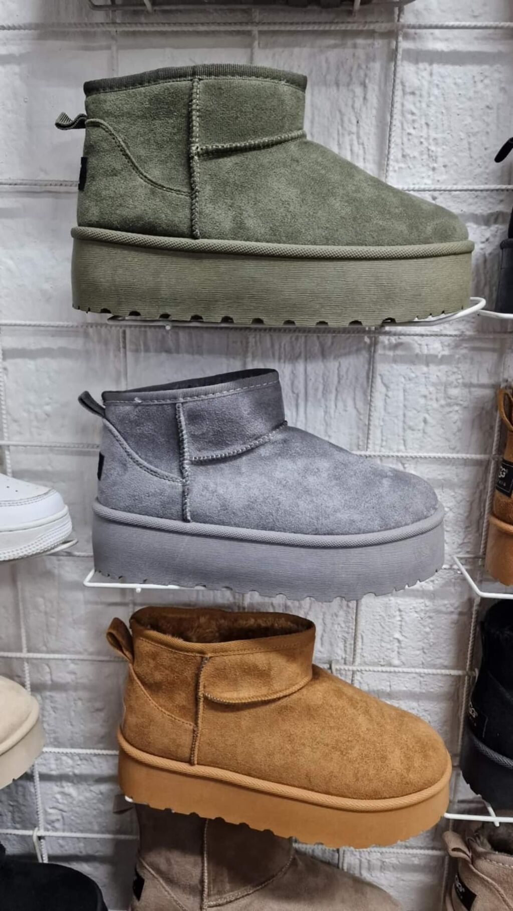 Ugg mini čizme, bоја - Bež, 41