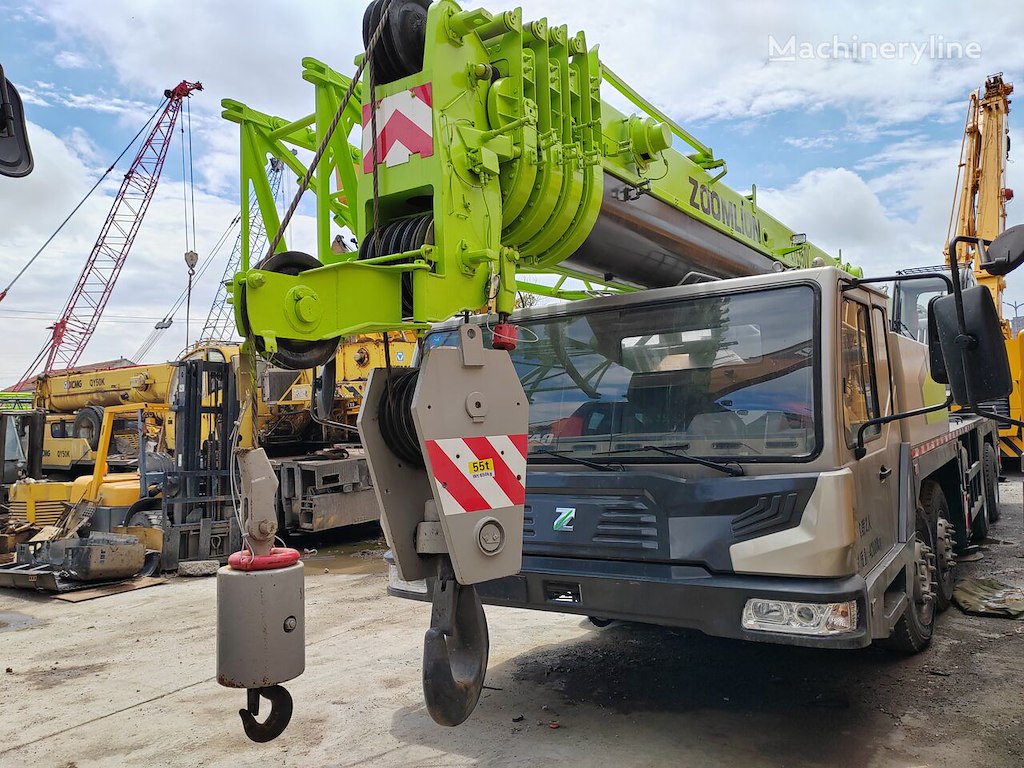 Zoomlion Zoomlion ZTC550V ZTC550 ZTC500 ZTC500V 55 ton 55t 50 ton crane pokretna dizalica