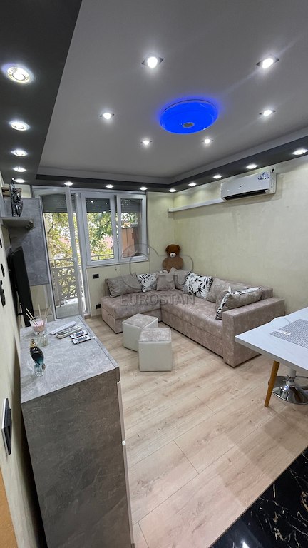 Pera Ćetkovića Karaburma ID#43663 123.000 €