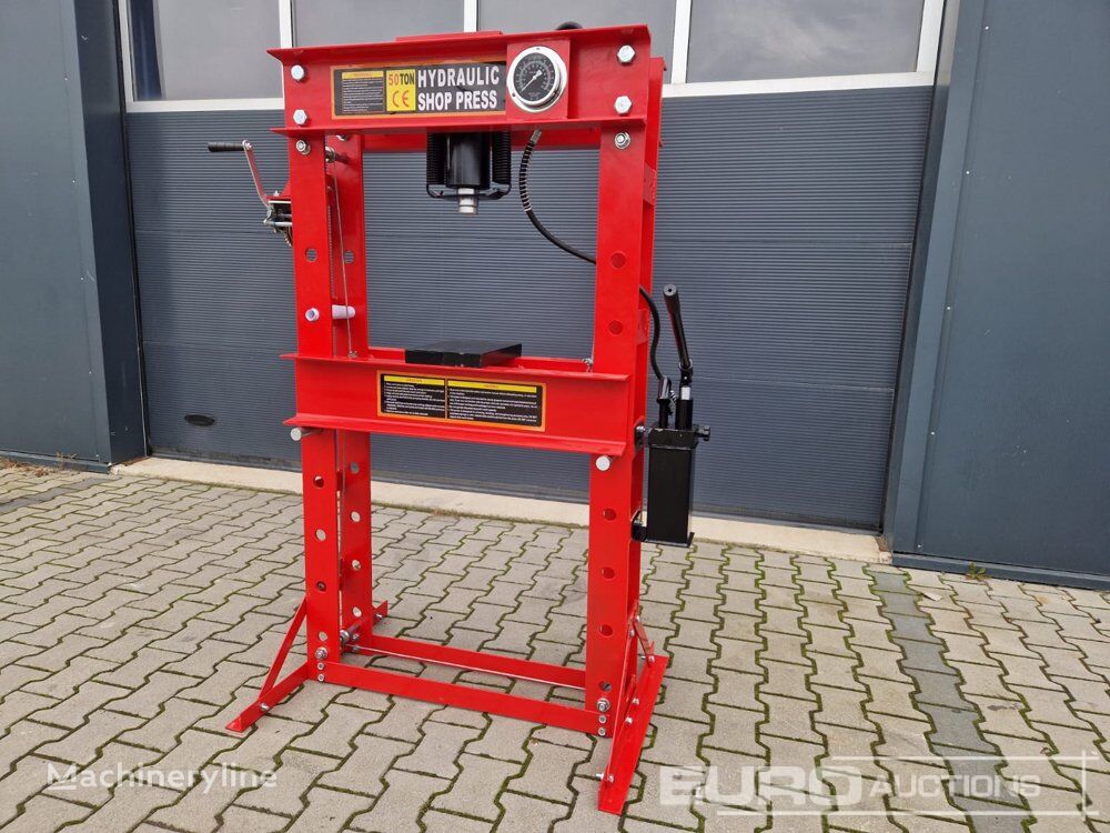 Prodaje se 50TON Heavy Duty Hydraulic Workshop Press kašiku za prednje utovarivač na aukciji