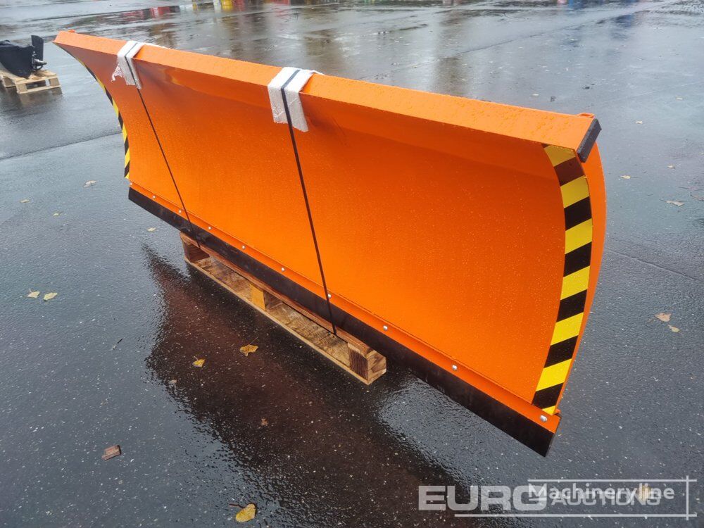 Prodaje se Hydraulic Snowblade, EuroHitch kašiku za prednje utovarivač na aukciji