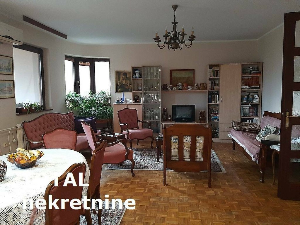 Petoiposobna kuća NOVI SAD, 412000€