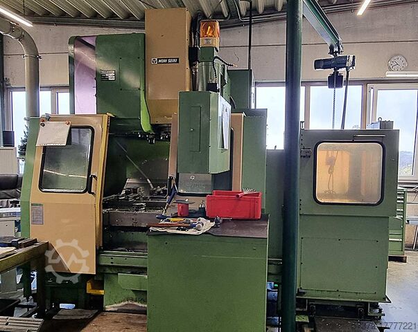 CNC machining centar
Mori Seiki MV 40