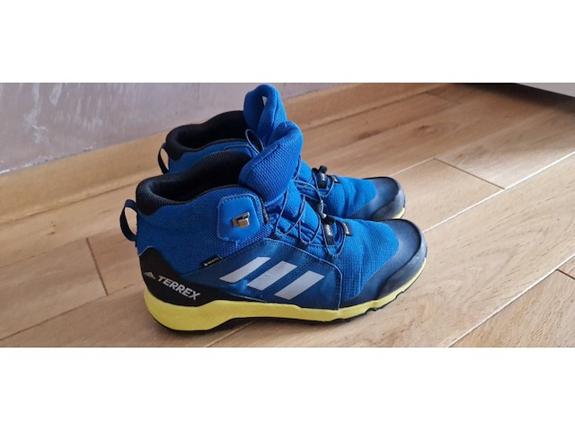 ADIDAS TERREX cipele br. 40