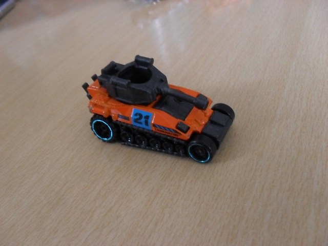 HOT WHEELS - TANKNATOR