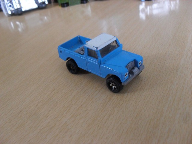 HOT WHEELS - LAND ROVER SERIES III PICKUP